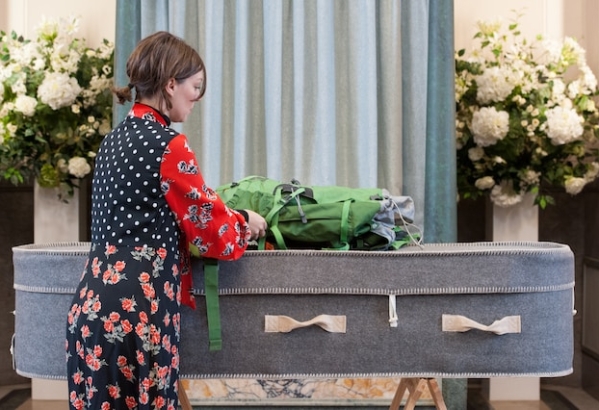 What to Expect from a Cremation with a Memorial Service?