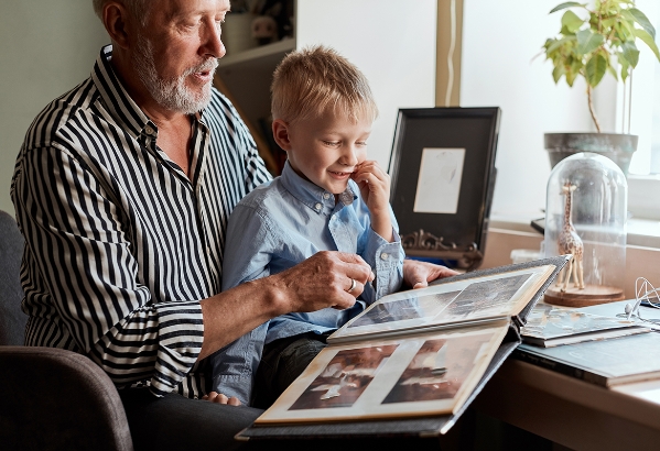 10 Ideas to Help Children Remember a Loved One