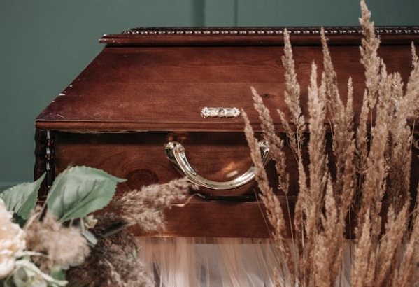The Benefits of Having a Viewing Before Cremation