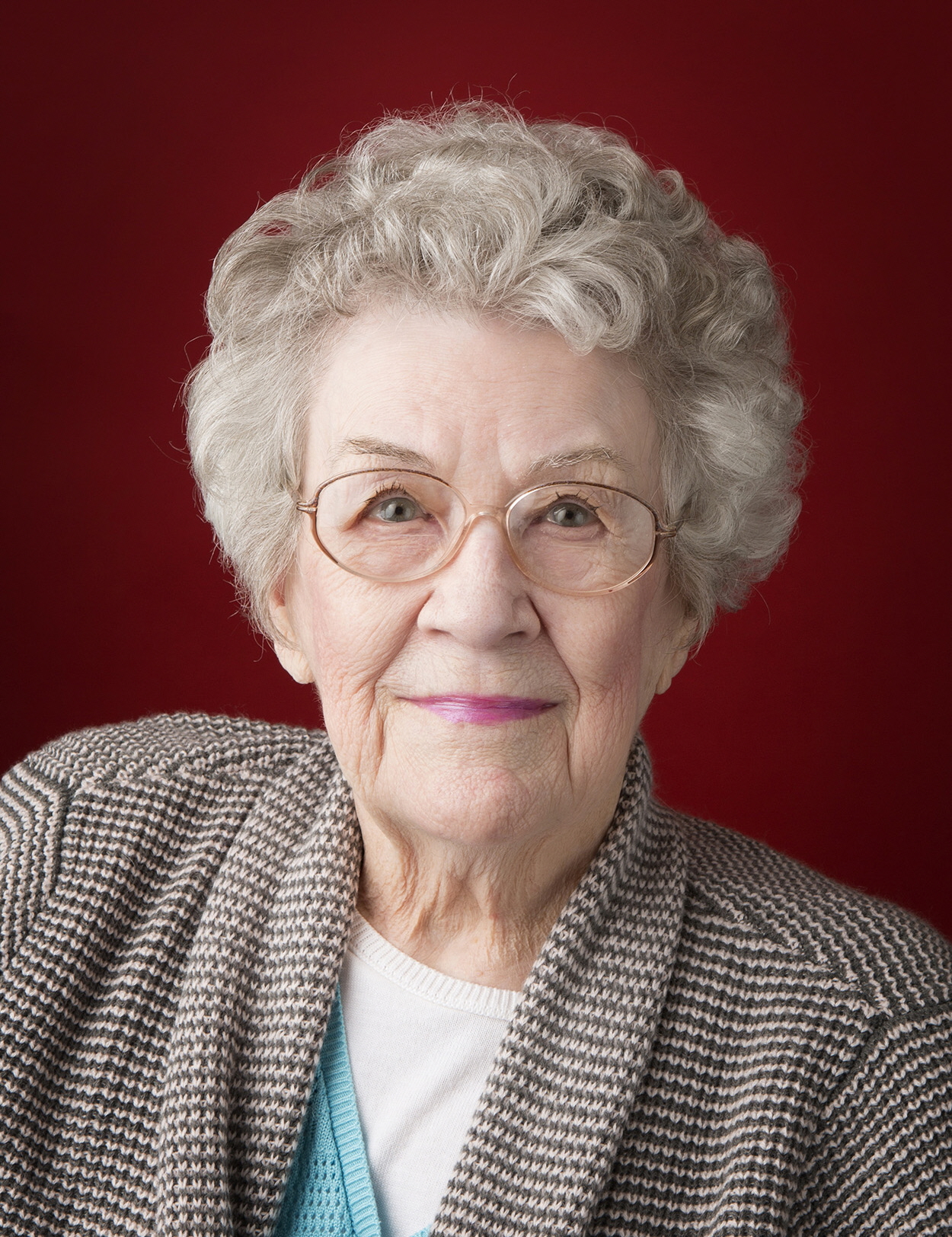 Ruth Hanna - 2016 - Stewart Baxter Funeral Home