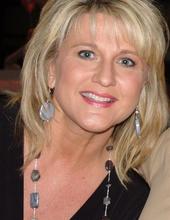 Melinda Moore - 2017 - Humble