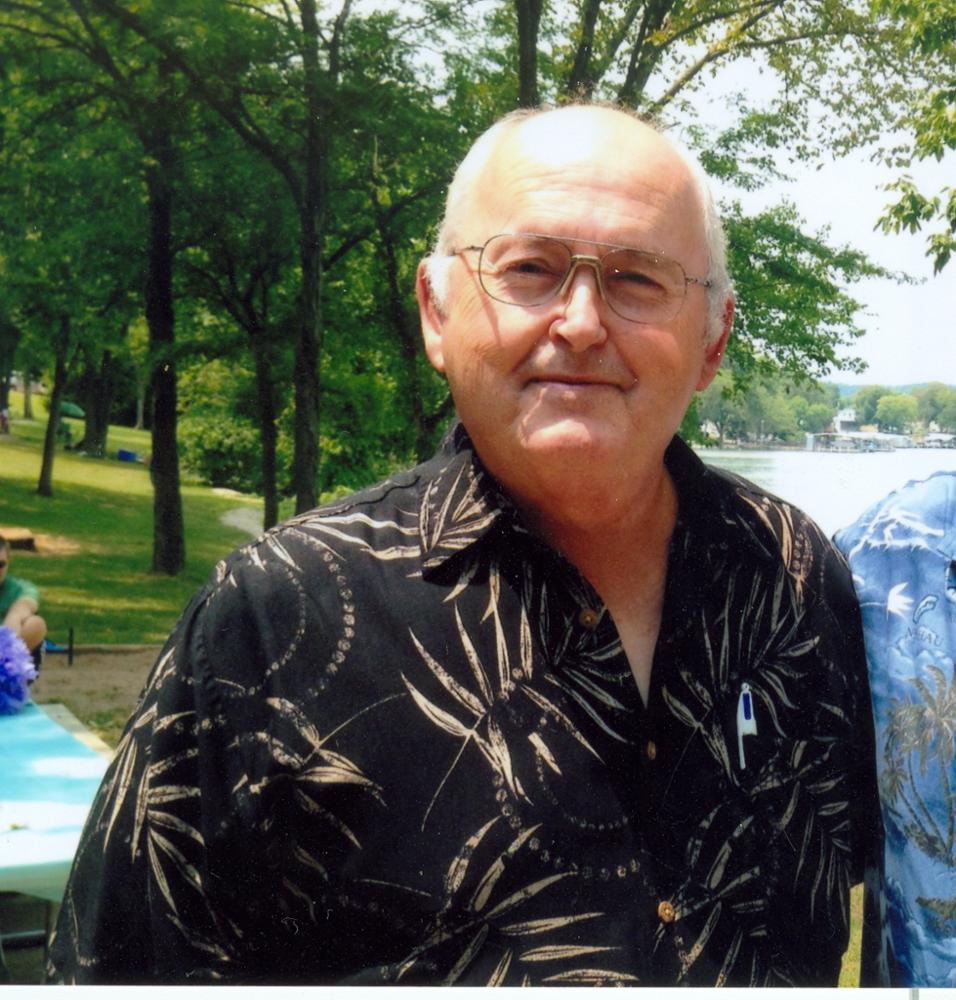 Michael D. 'Mike' Watt - 2014 - Allee-Holman-Howe Funeral Home