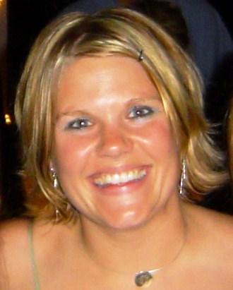 Laura Davis Doudera - 2009 - Hollomon Brown Funeral Homes