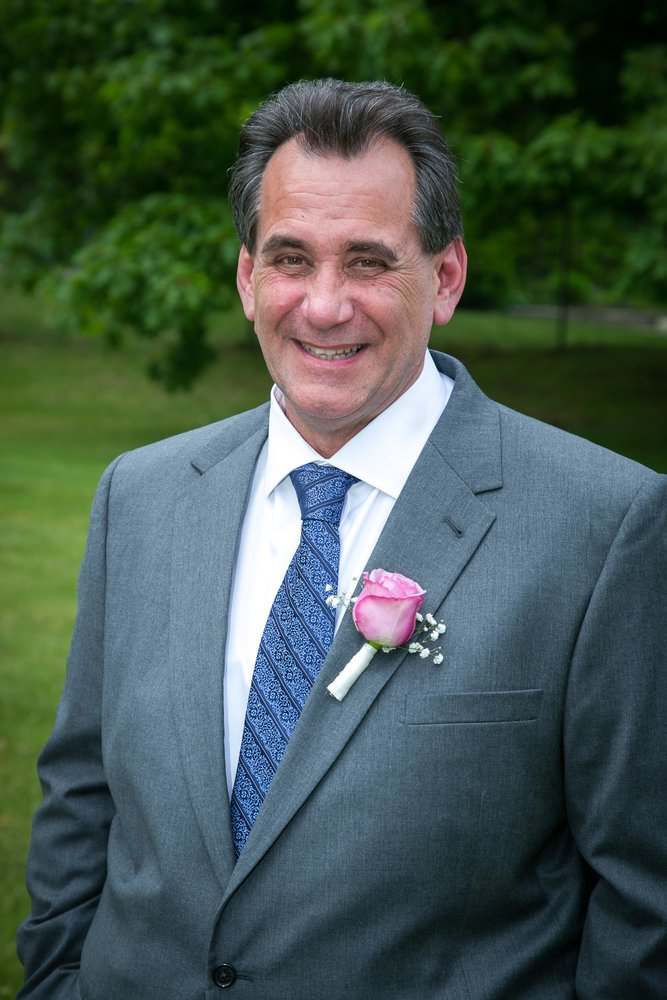 Kenneth J. Neumann, Jr. - 2020 - VanderPlaat Funeral Home