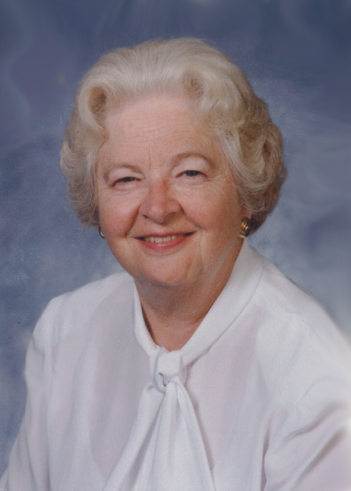 Elizabeth "Betsy" Smith Lawson - 2016 - McLean Funeral Directors