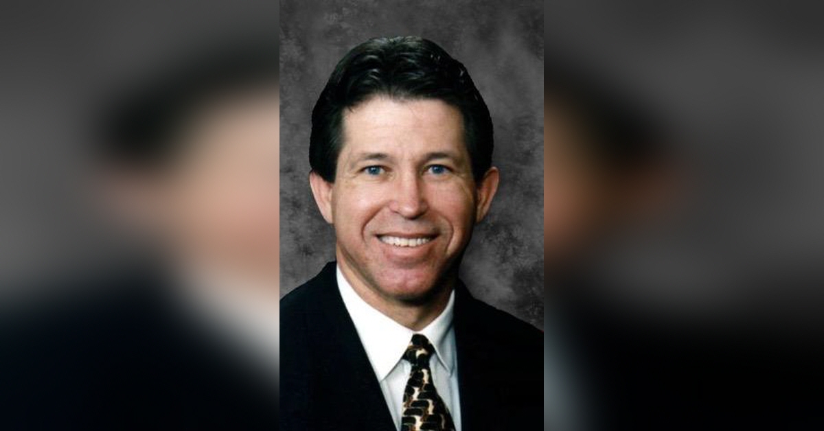 Obituary information for Don Locke