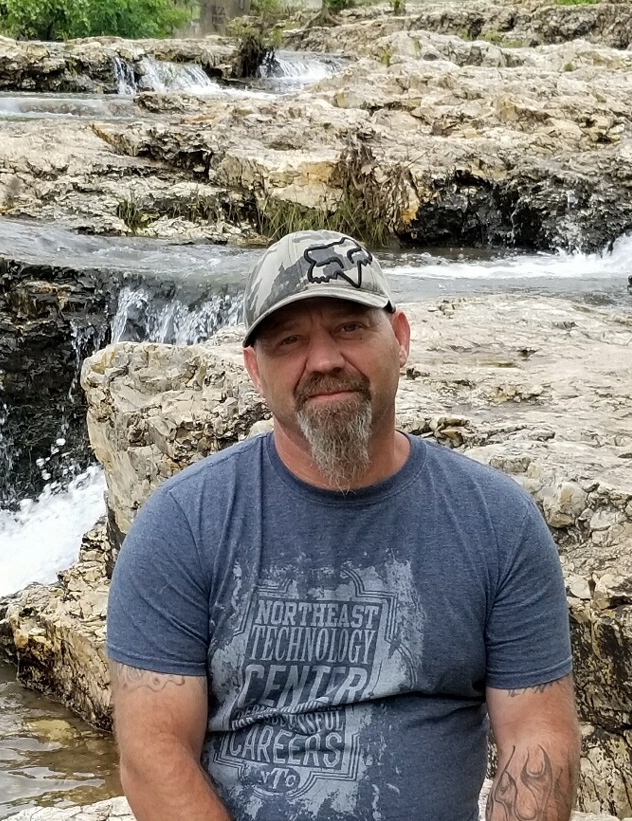 Dustin Shawn Jay - 2020 - Paul Thomas Funeral Home