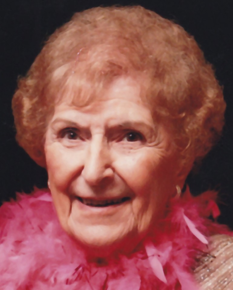 Julia Markowski's Instagram, Twitter & Facebook on IDCrawl