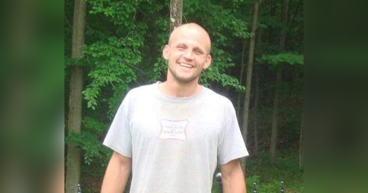 Obituary information for Travis Lee Smith