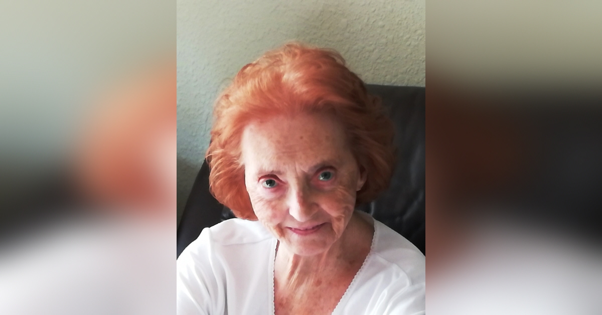 Edna Ruth Russell Obituary - Visitation & Funeral Information