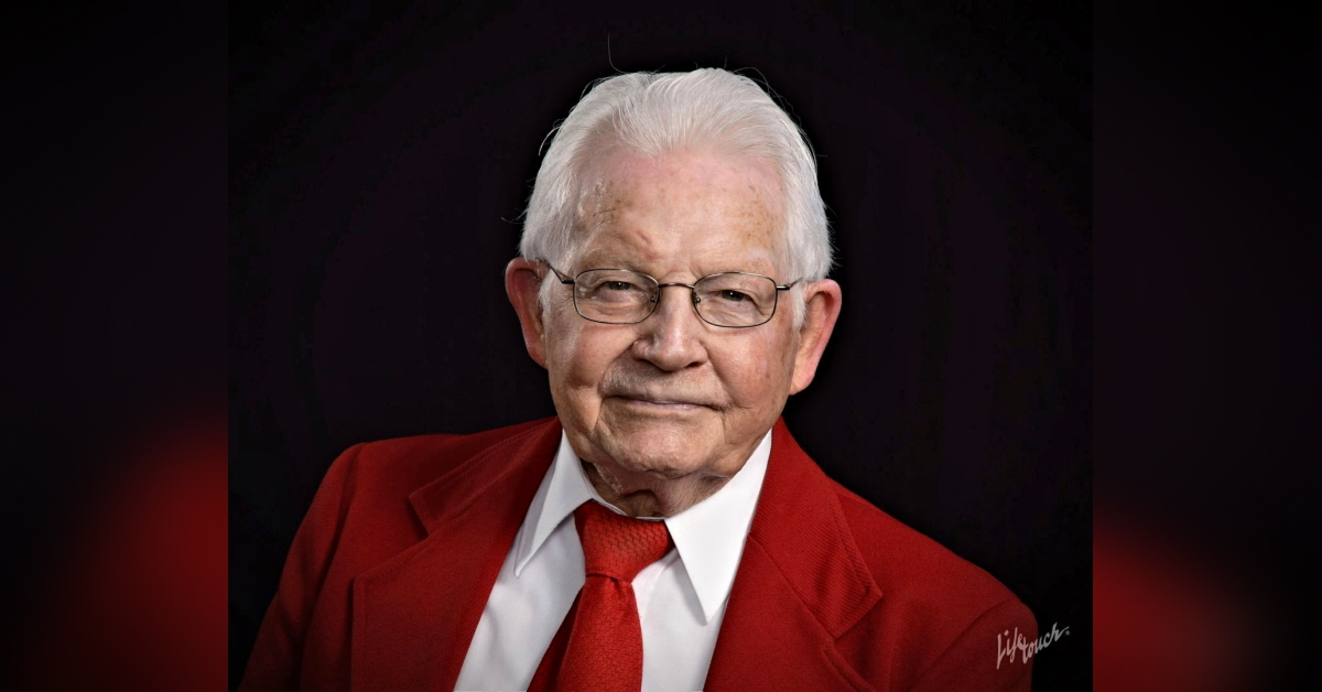 Obituary information for Dr. Glenn Willard Reeves