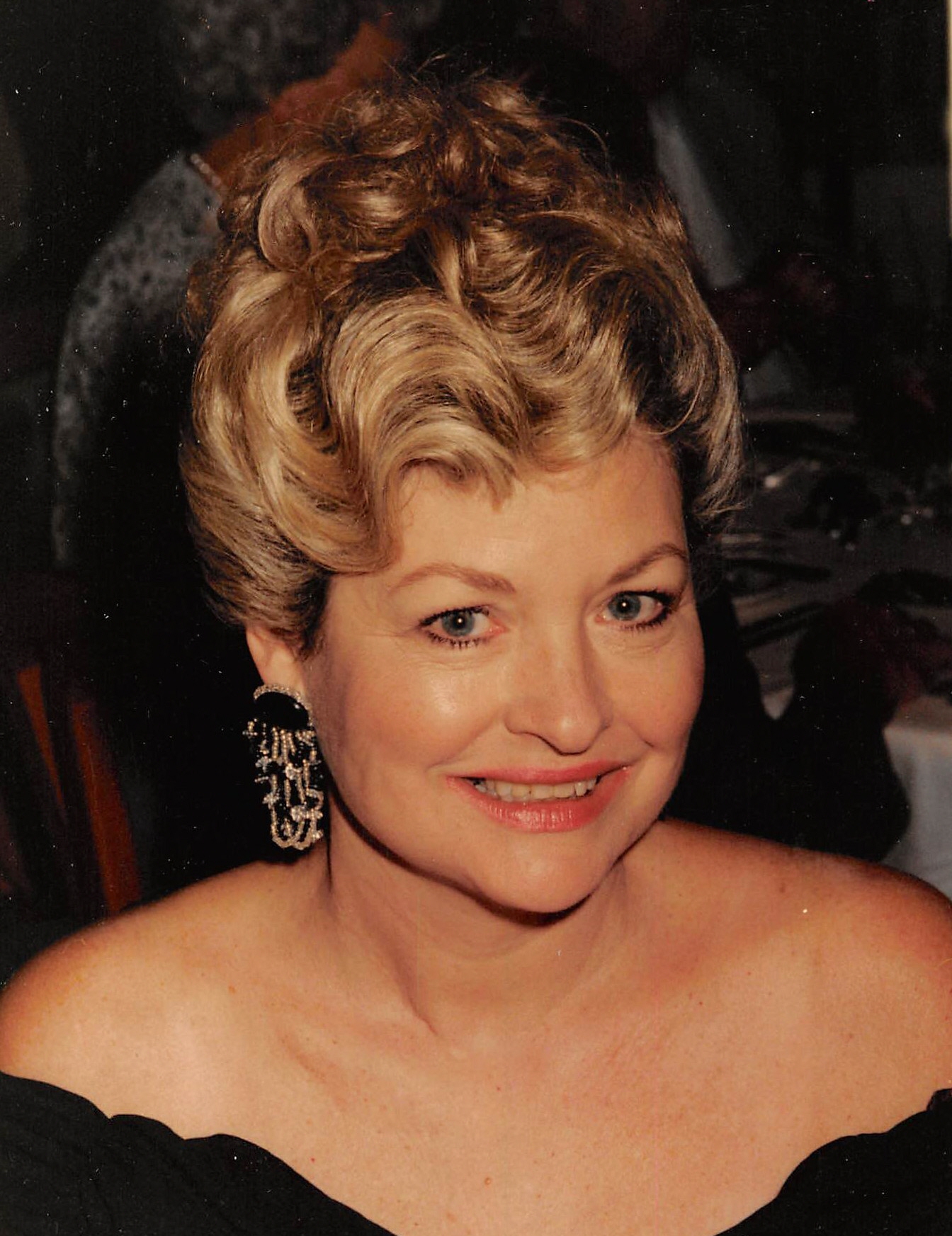 Lisa Bibbee's Instagram, Twitter & Facebook on IDCrawl