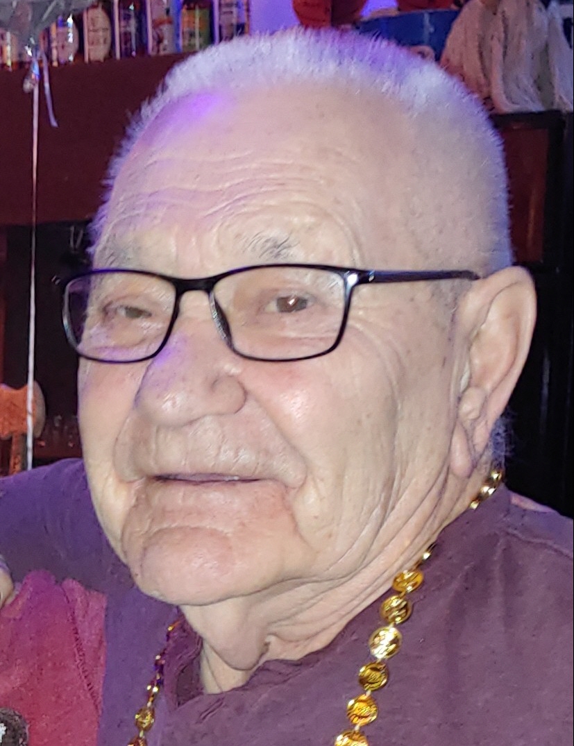 Michael Sines's Instagram, Twitter & Facebook on IDCrawl