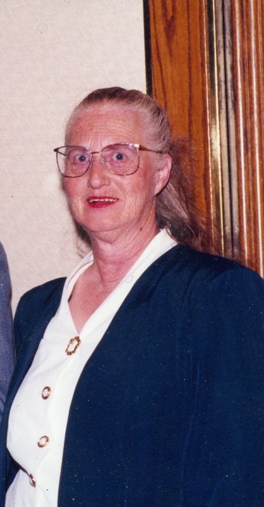 Iris Laura (Stackhouse) Saville - 2017 - Carmon Community Funeral