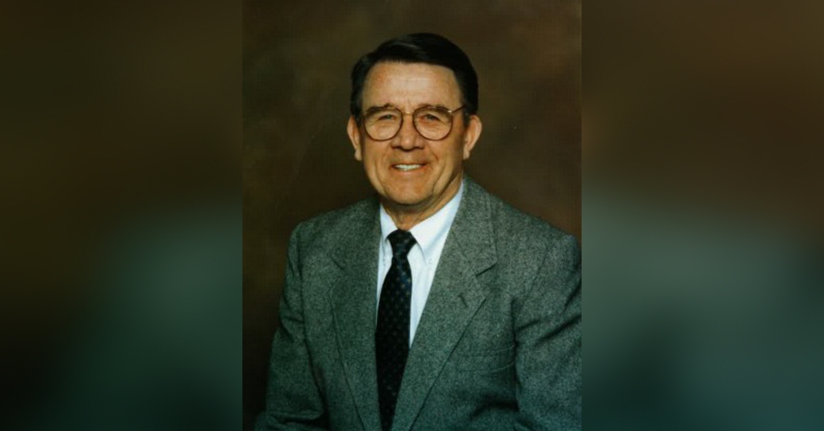 Mr. Kenneth Russell Randall Obituary - Visitation & Funeral Information