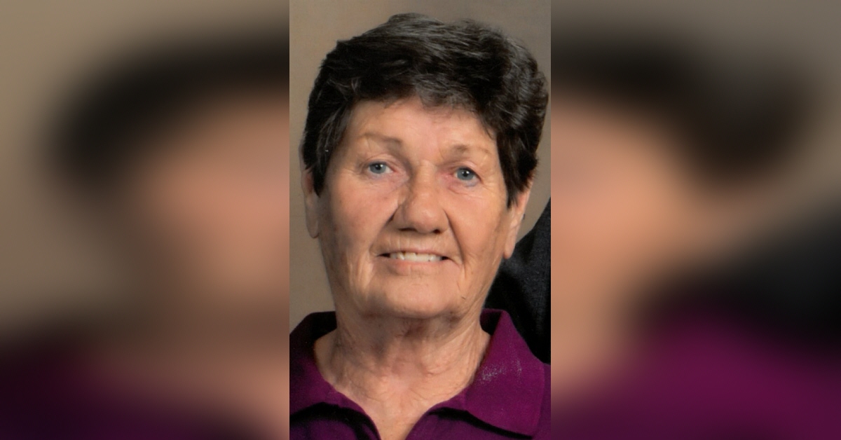 Desiree Erickson's Instagram, Twitter & Facebook on IDCrawl