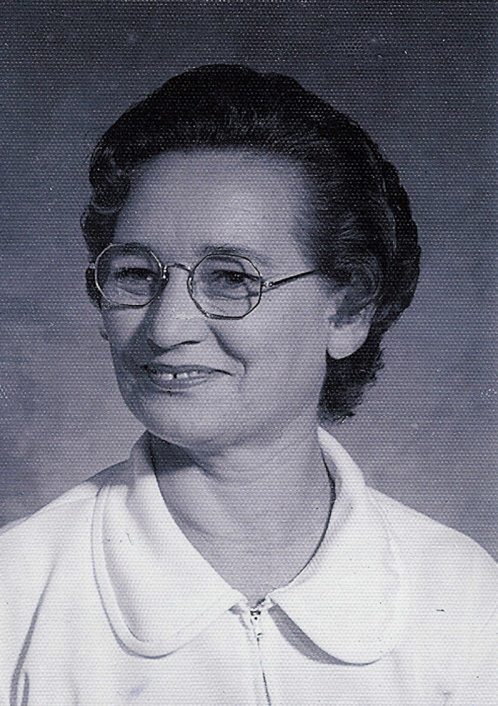 Ruth Jane Warren - 2004 - Reins-Sturdivant Funeral Home