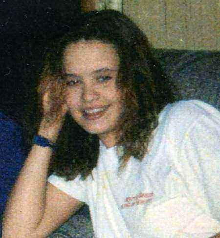 April Lynn Adams - 2004 - Reins-Sturdivant Funeral Home