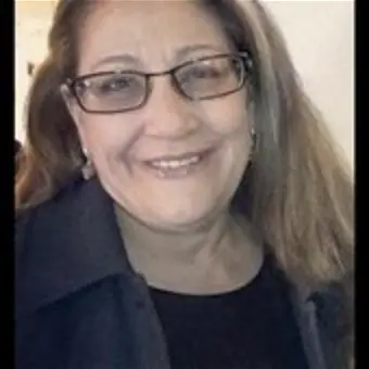 Laura Luecke 22267681