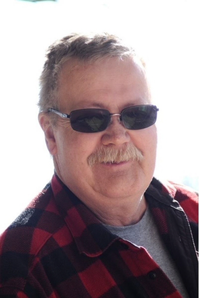 Daniel Eugene Beck - 2021 - Plaisier Funeral Home Inc.