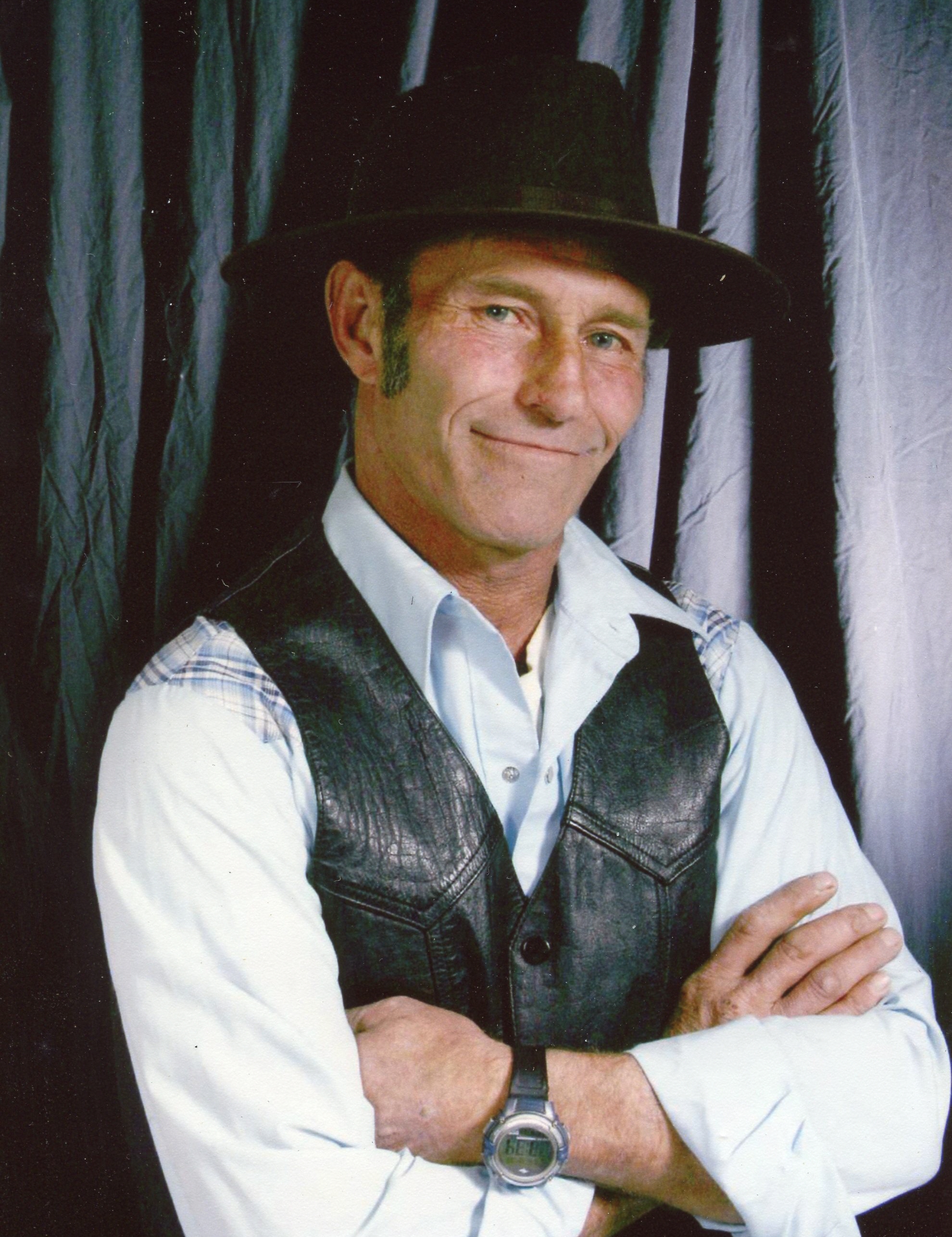 Franklin Russell Bond - 2022 - Minnich Funeral Home