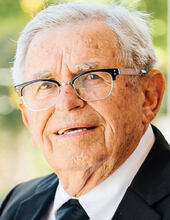 Kent W. Henry - 2022 - Herman H. Lohmeyer Funeral Home