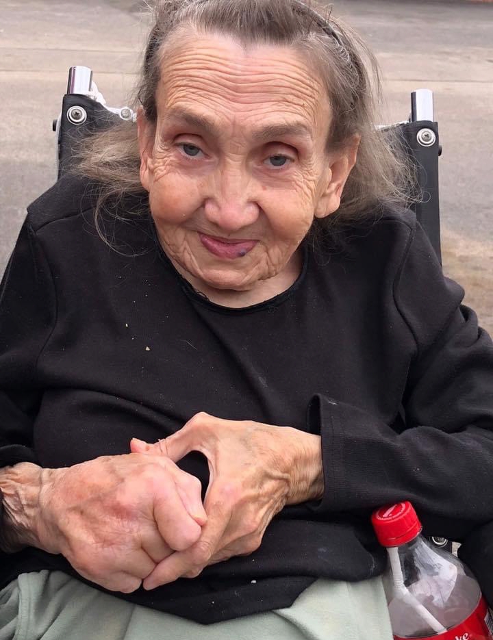 Eva Dean Collins - 2022 - Toler Funeral Home