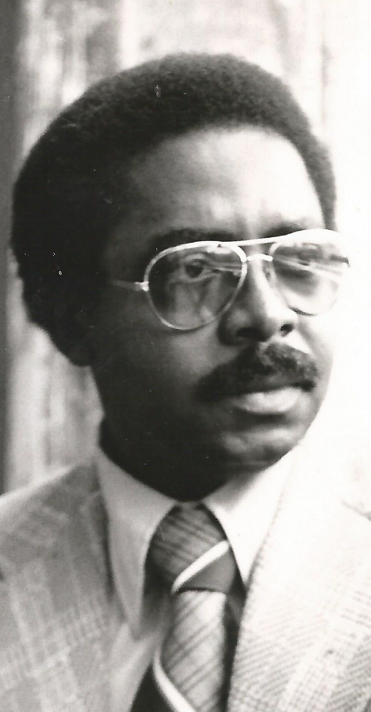 Moses Eric Cobb Sr. - 2017 - Carnie P Bragg Funeral Homes