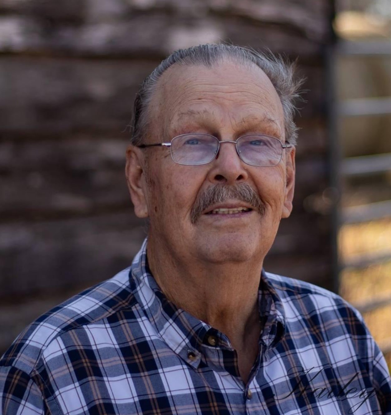 Edward Lee Moore - 2022 - bailespolk.com