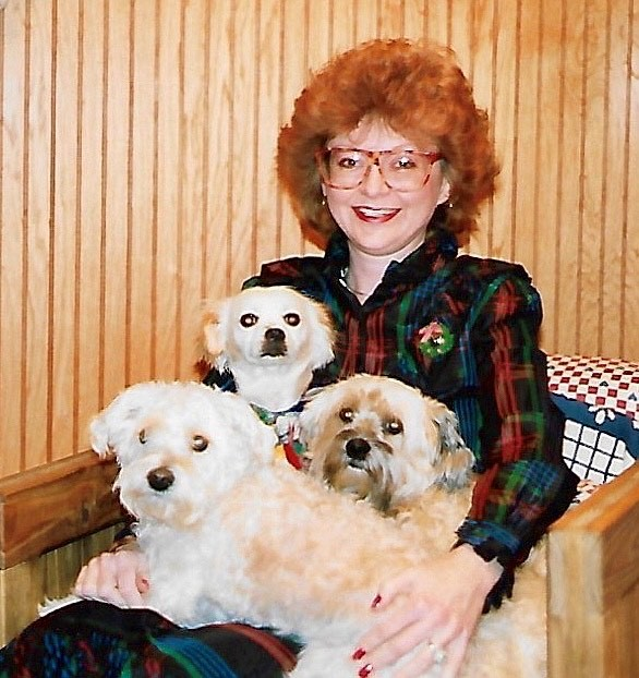 Gayle N. Theesfeld - 2022 - Teeters Funeral Chapel