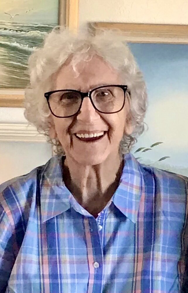 Alice Pearson's Instagram, Twitter & Facebook on IDCrawl