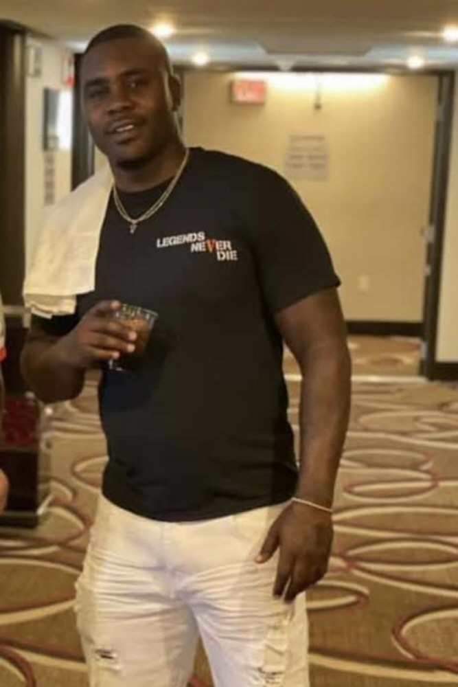 Viron Ellison Sr. - 2021 - Peoples Funeral Home