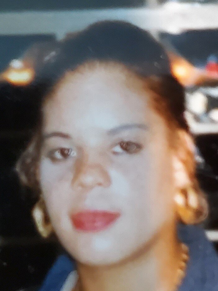 Lisa Simone Dean - 2022 - Krauss Funeral Home Inc