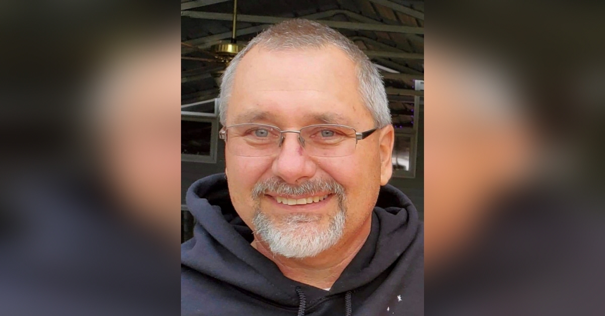 Timothy Hyland's Instagram, Twitter & Facebook on IDCrawl