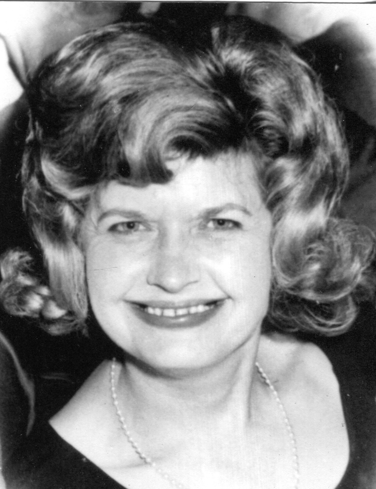 Mary E. Hart - 2022 - Wise Funeral Service