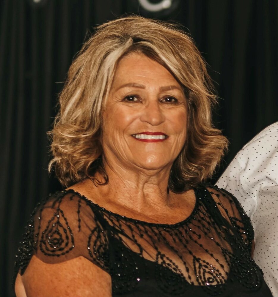 Jennifer Sedlacek's Instagram, Twitter & Facebook on IDCrawl