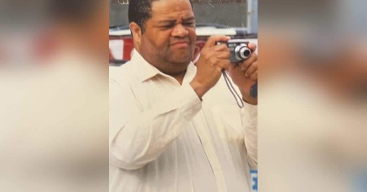 Obituary information for Robert Manley Jr.