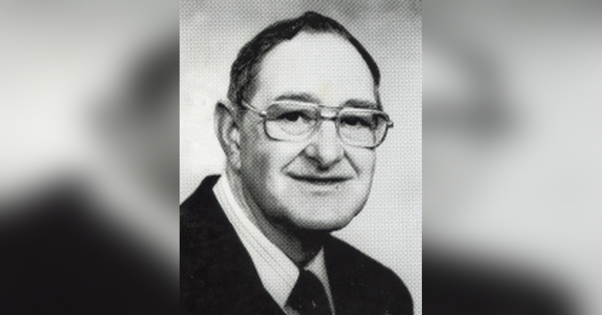 Obituary information for James E. Lindquist