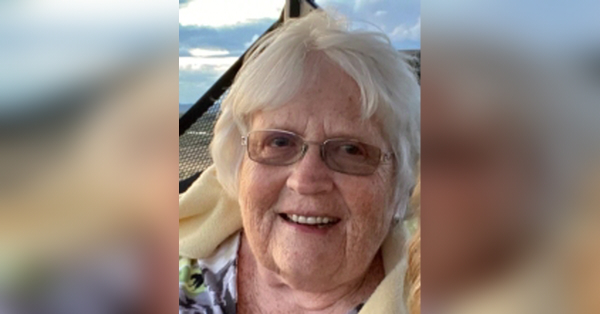 Lorna Peterson's Instagram, Twitter & Facebook on IDCrawl