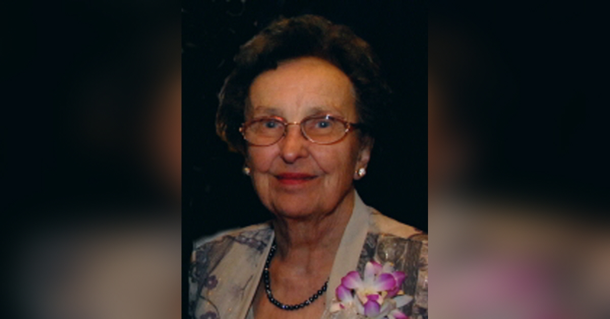 Obituary information for Lillian Young Colwell