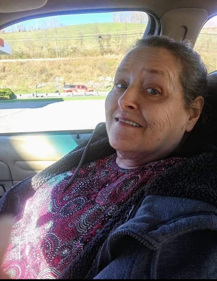 Brenda McNeely - 2022 - Fanning Funeral Homes