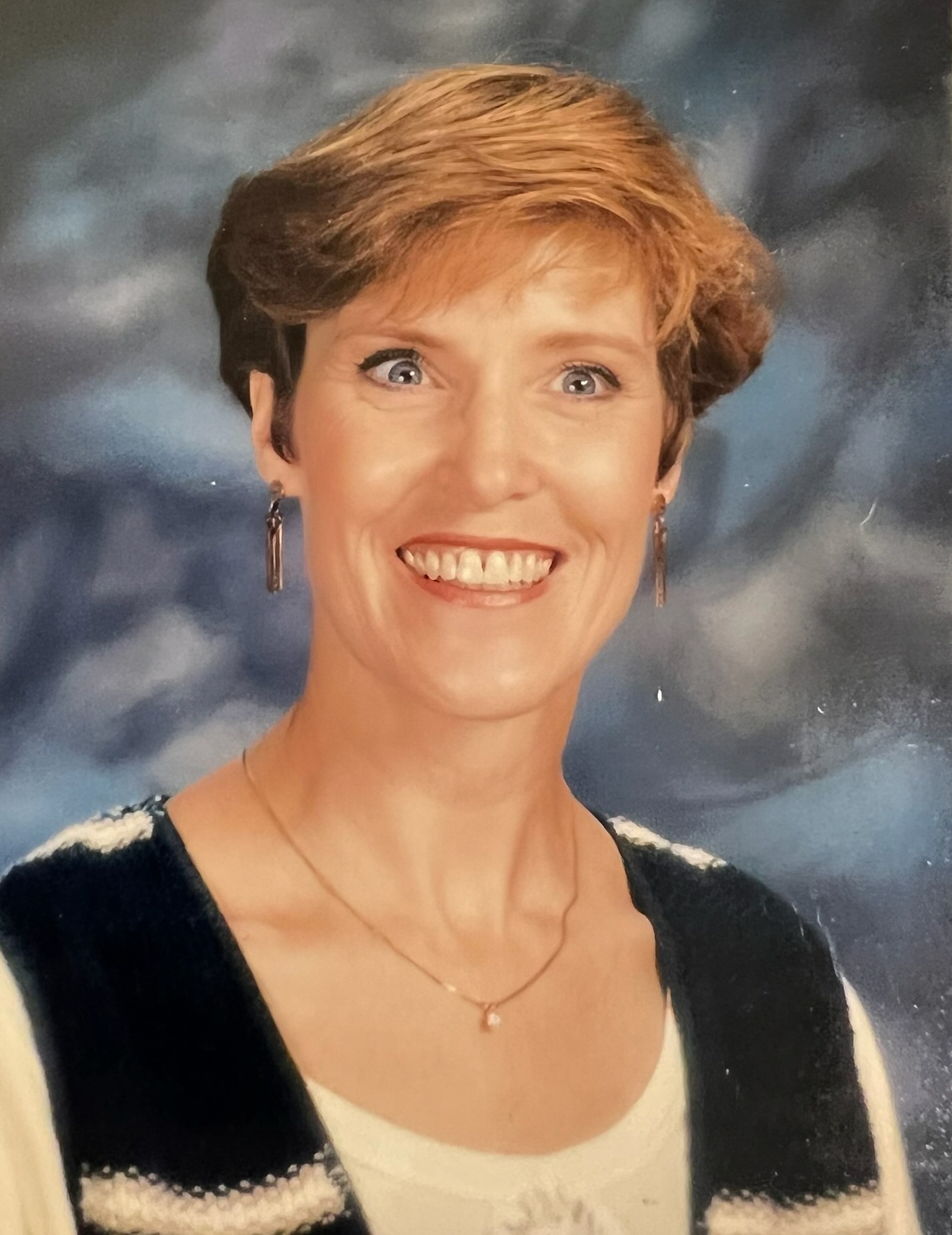 Sharon Fox's Instagram, Twitter & Facebook on IDCrawl