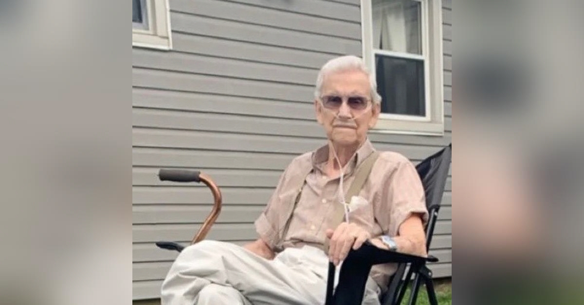 Obituary information for Clarence Ray Crump