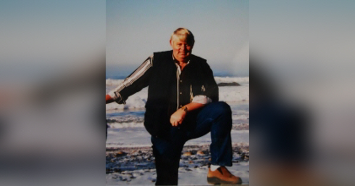 Obituary information for Johnnie Lee DeVault