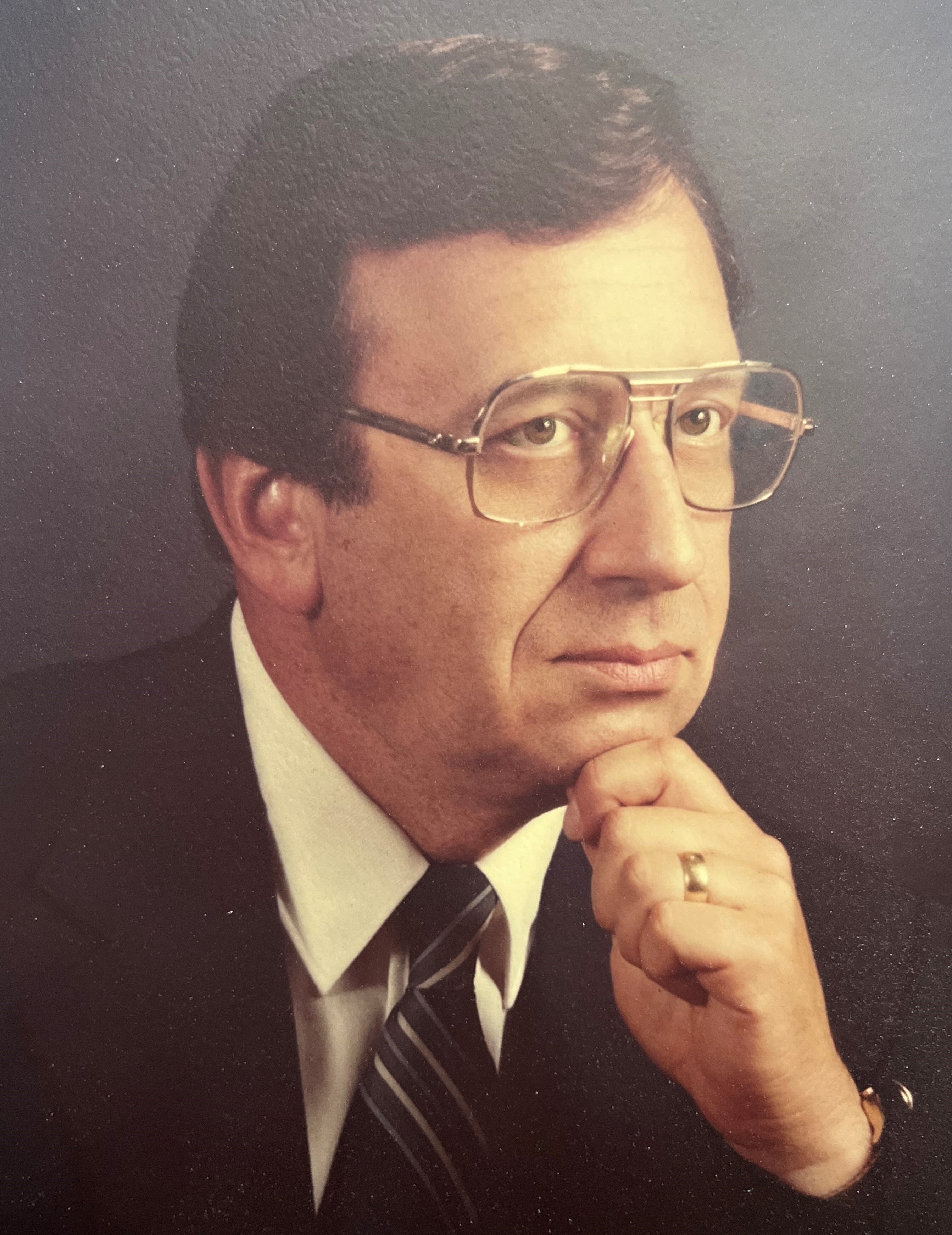 Robert Charles Appel - 2022 - Elmhurst Funeral Home