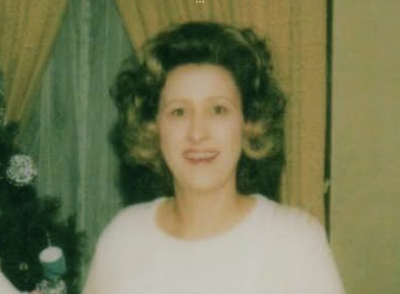 Shirley Ann Giambra - 2022 - Lombardo Funeral Home