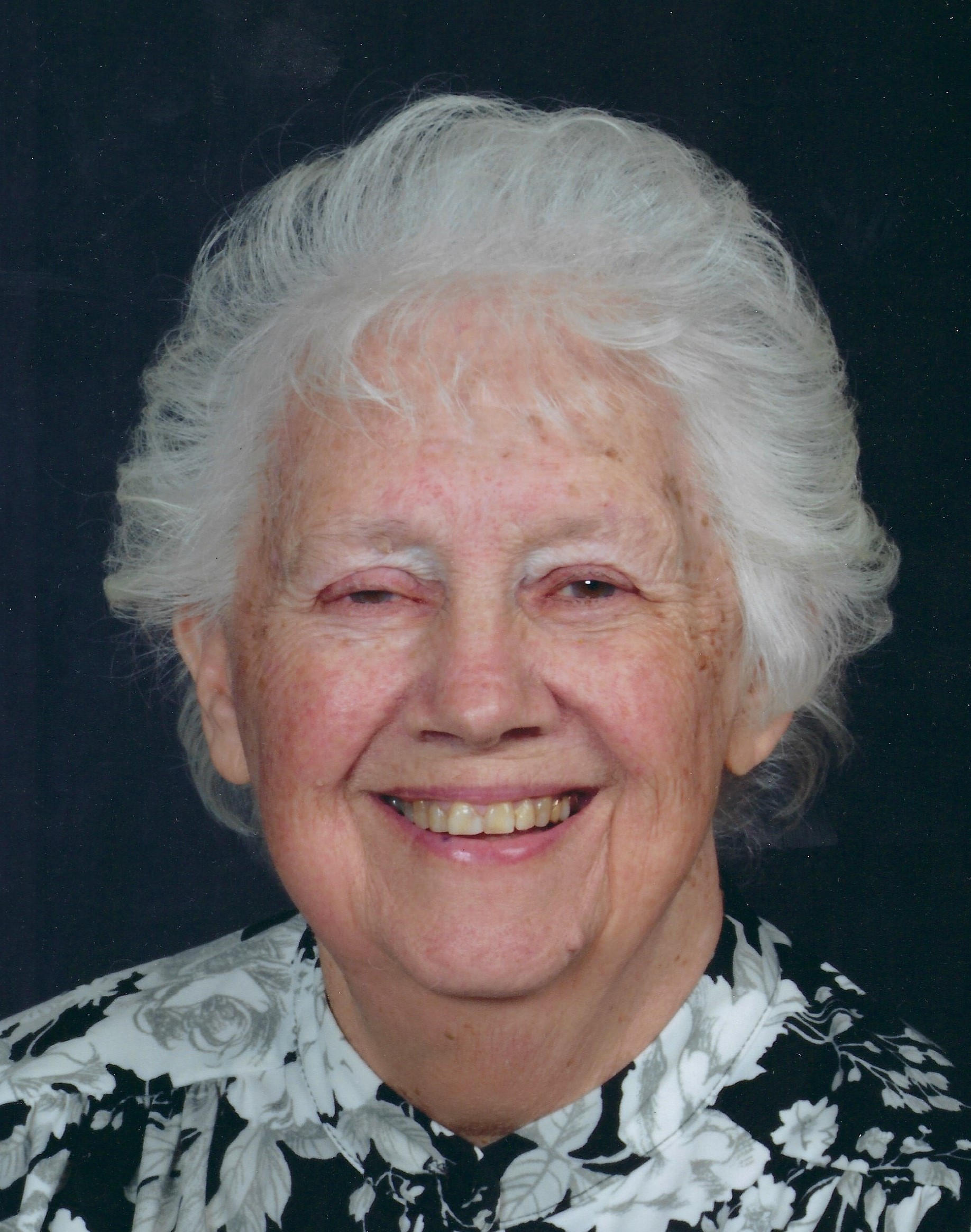 Gloria J. Knaggs - 2022 - Pawlak Funeral Home