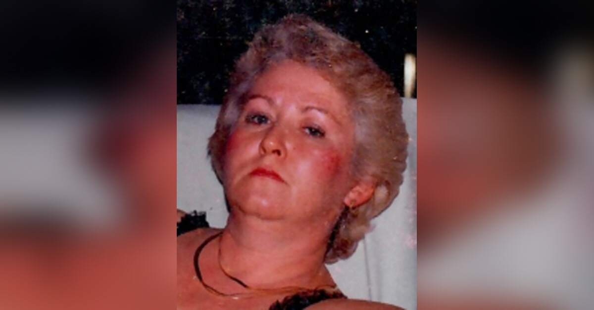 Obituary information for Maxine L. Field