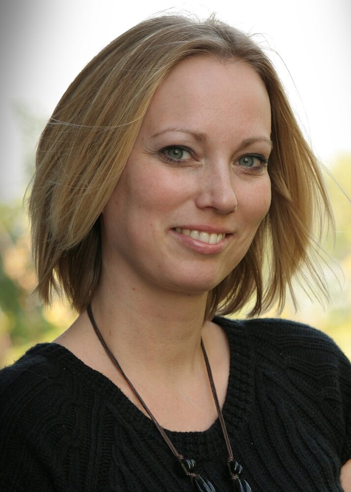 Elin Hiebert - 2022 - Birchwood Funeral Chapel