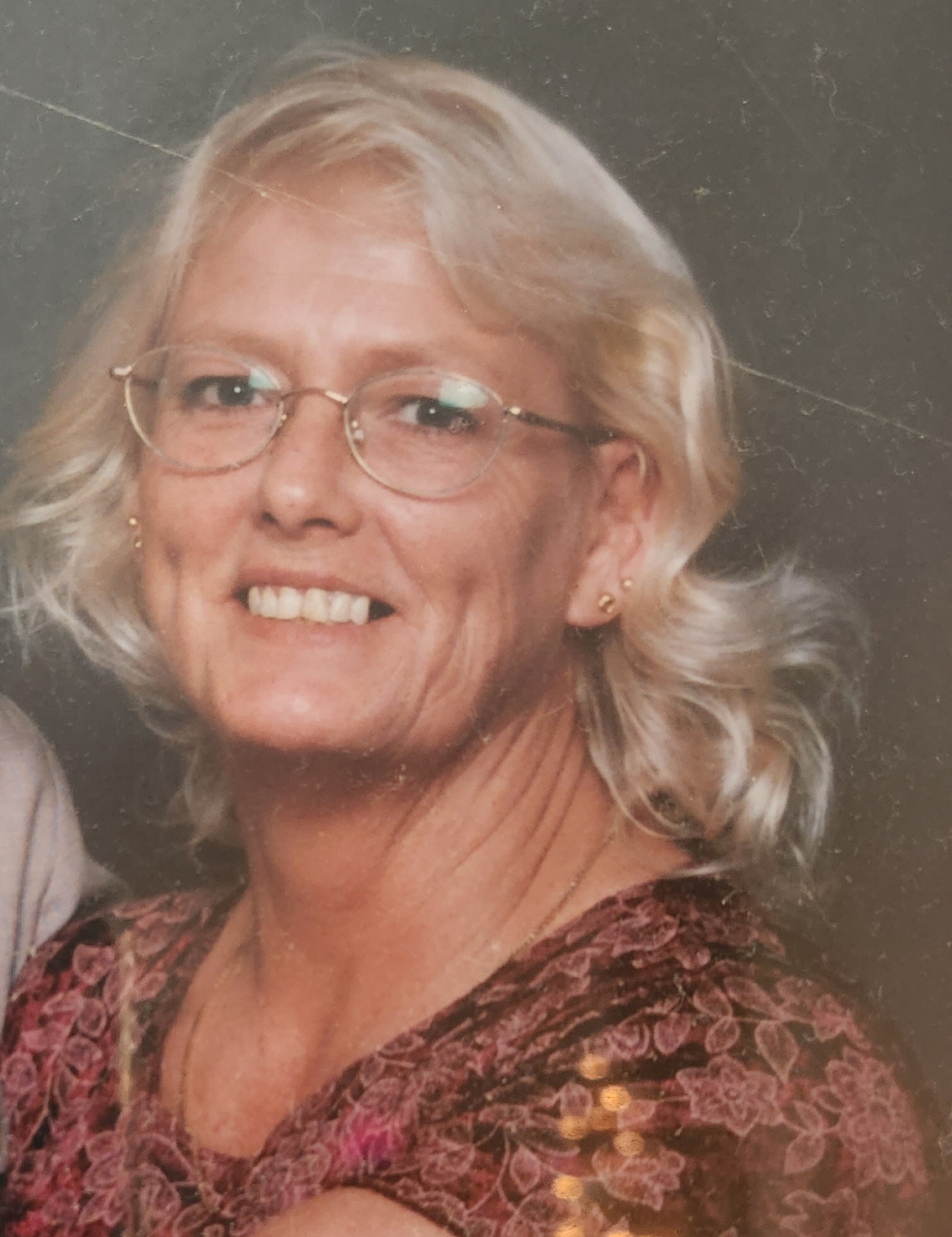 Lydia Wells - Memories Trees